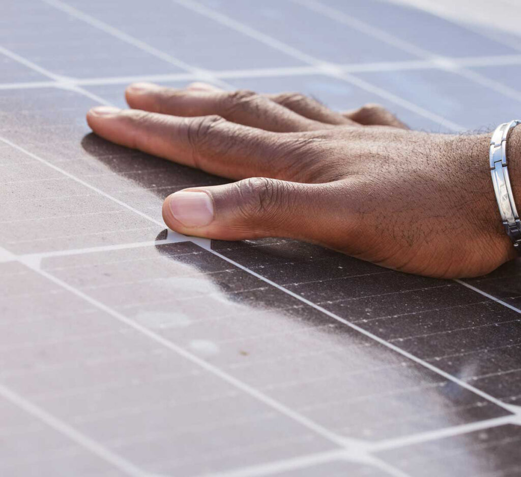 Solar Systems Solutions - Genesis Innova Tech